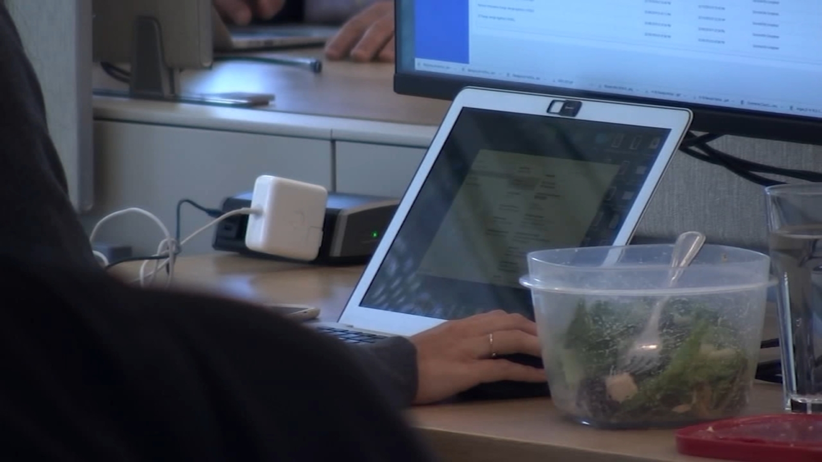 Experts, former Bay Area tech workers explain how massive layoffs are ...