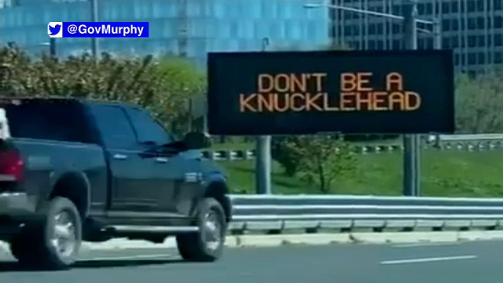 New Jersey ordered to remove cheeky highway safety signs by Federal ...