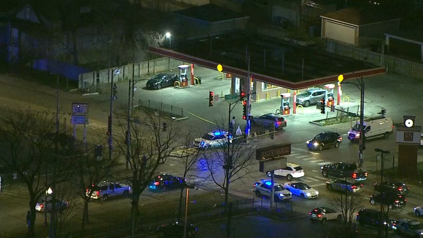 Chicago shooting: 1 critically injured in 87th Street shooting, 2 hurt in resulting car crash ...