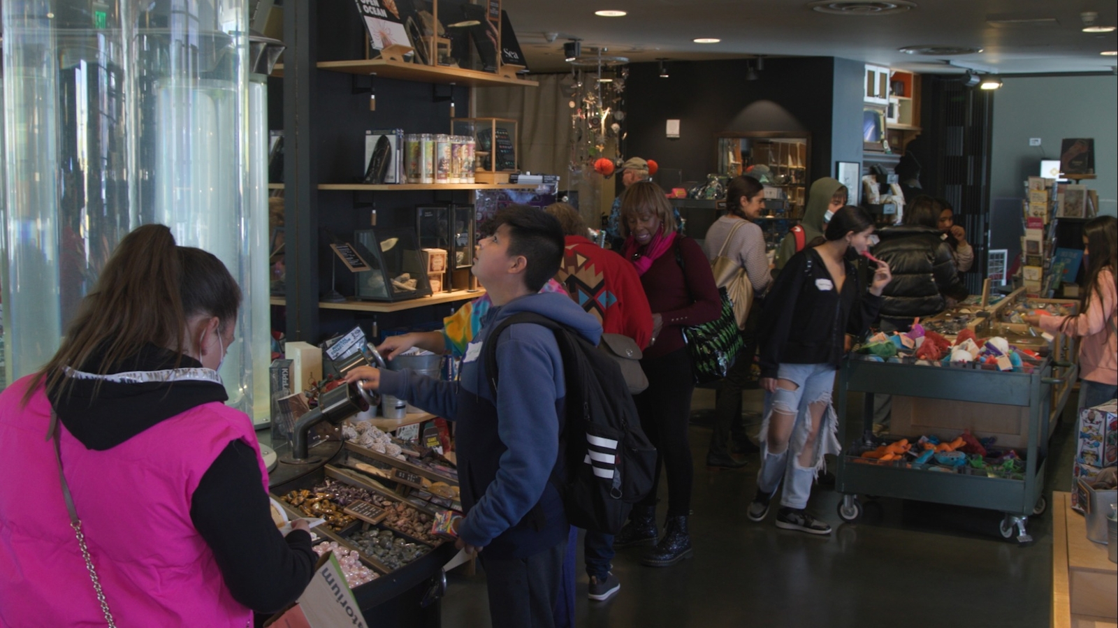 The Exploratorium store showcases popular holiday gifts for December 2022 - ABC7 San Francisco