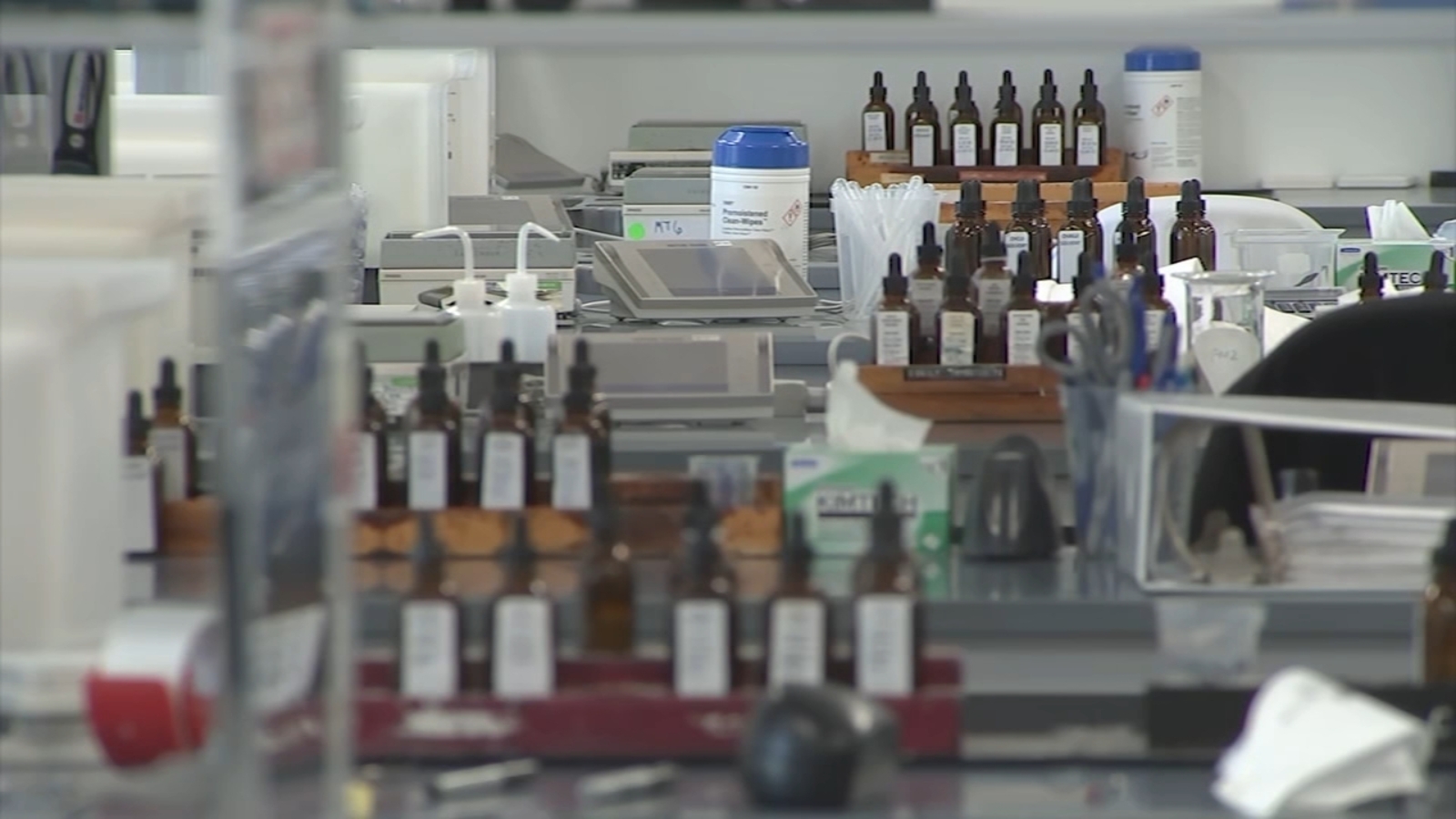 Houston crime lab workers fired: DNA Mavens founders operated side ...