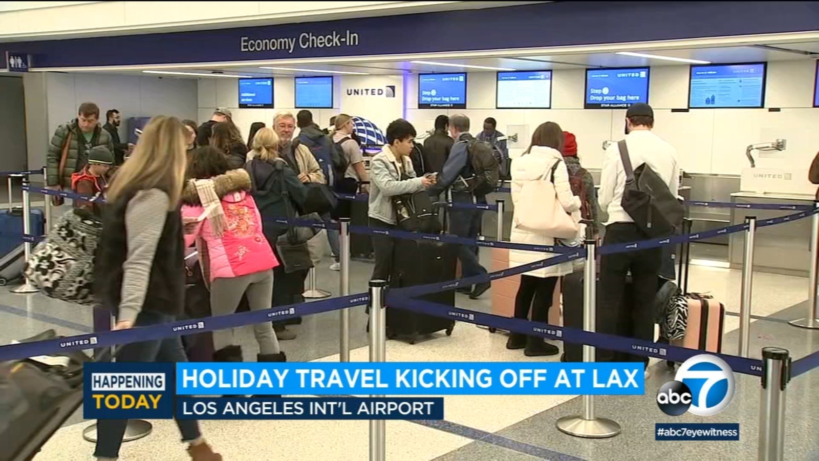 LAX expects 200,000 passengers per day during 2022 holiday travel ...