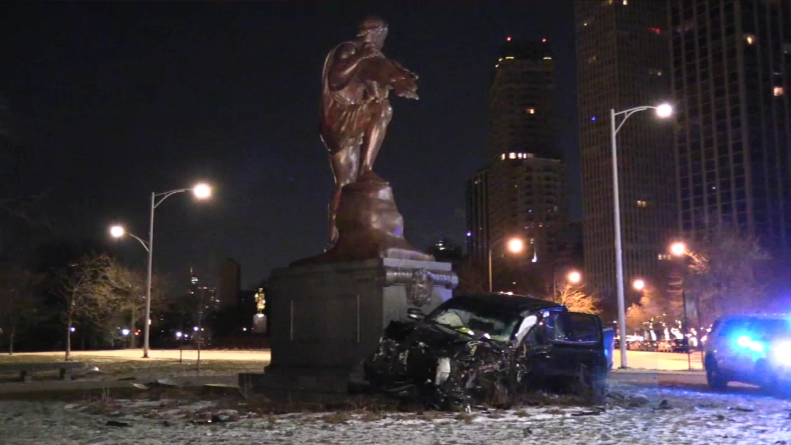 Chicago crime: Truck reported stolen crashes into statue of Johann ...