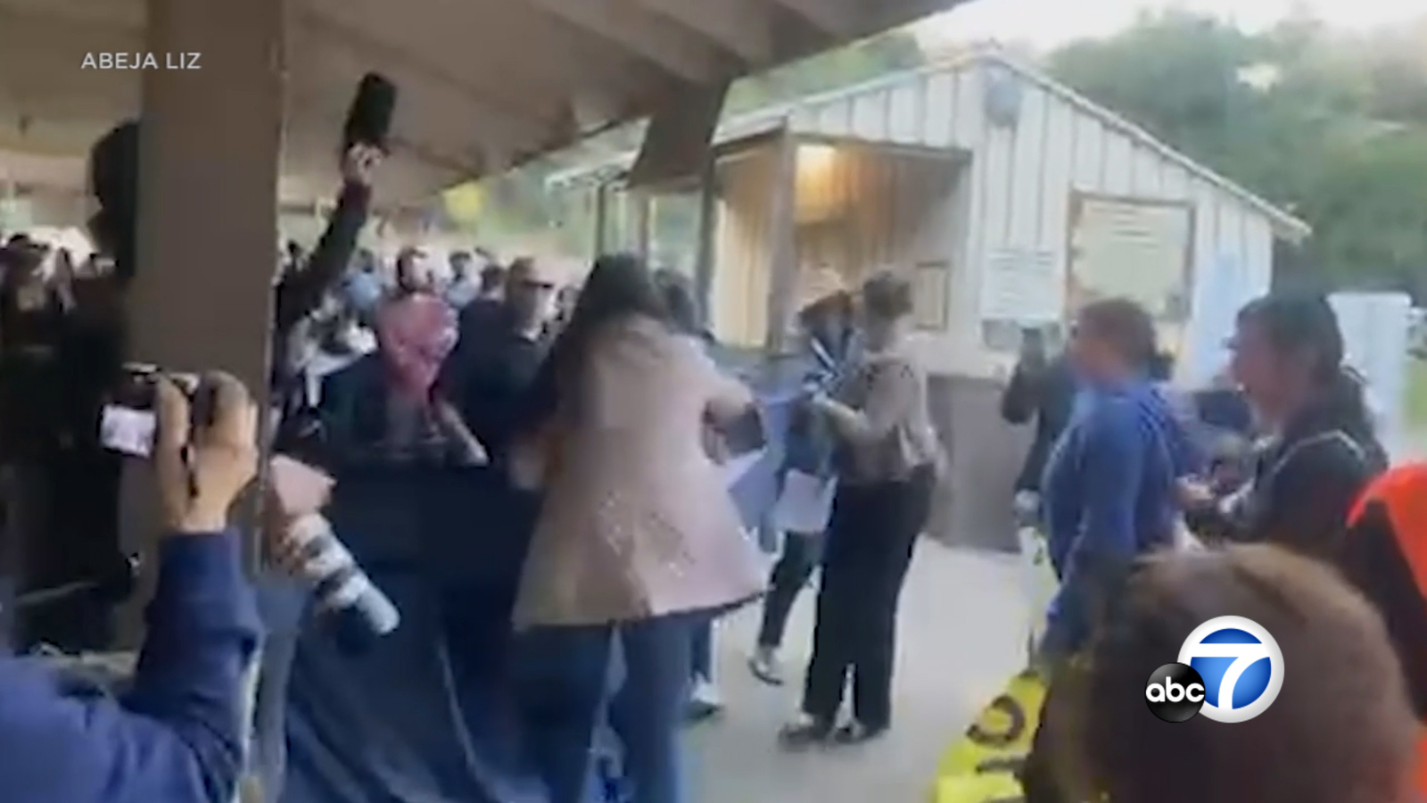 A confrontation erupts on the last day of Griffith Park pony rides and ...