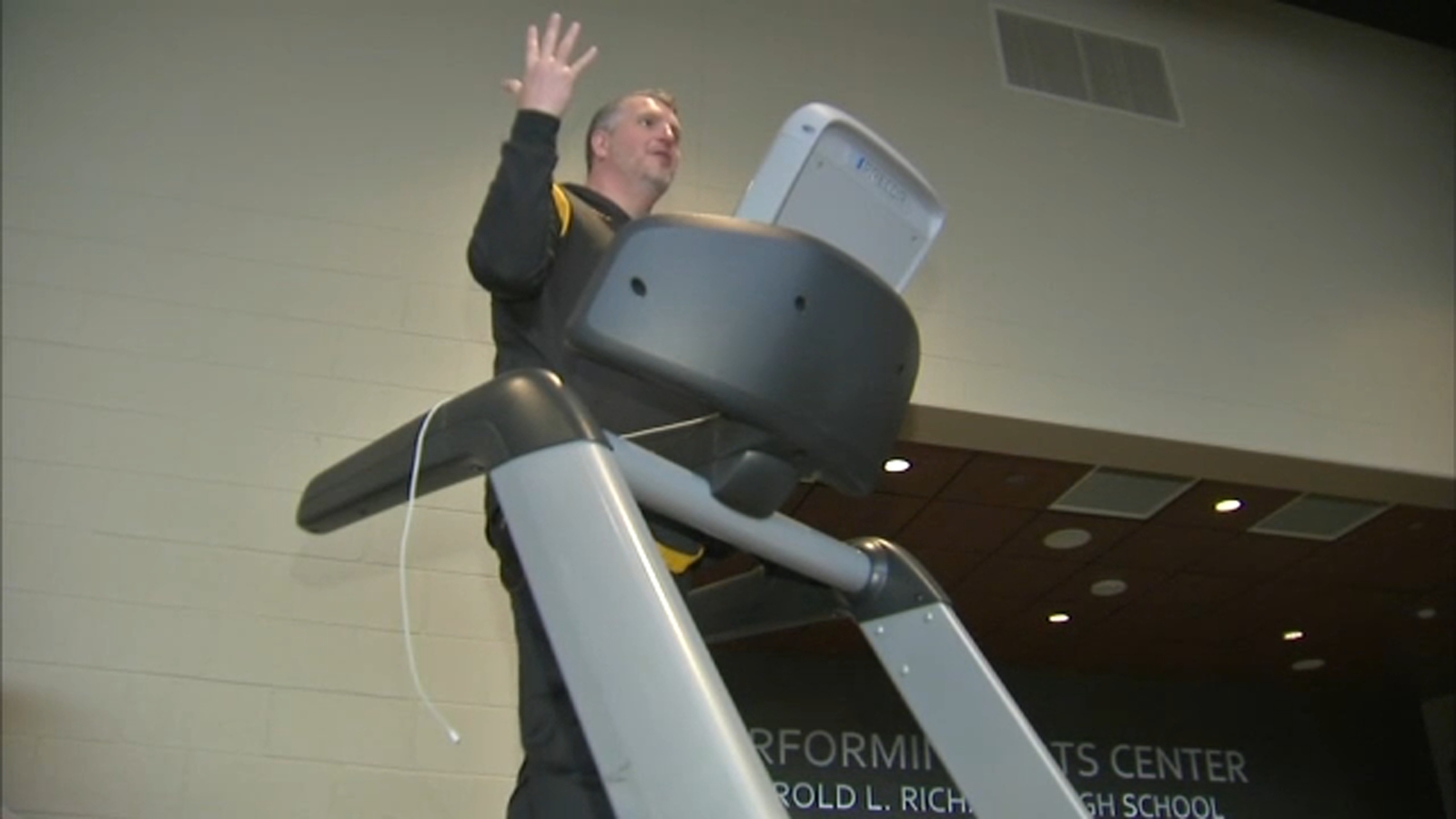 Oak Lawn, IL news: Harold L Richards High School principal Mike ...