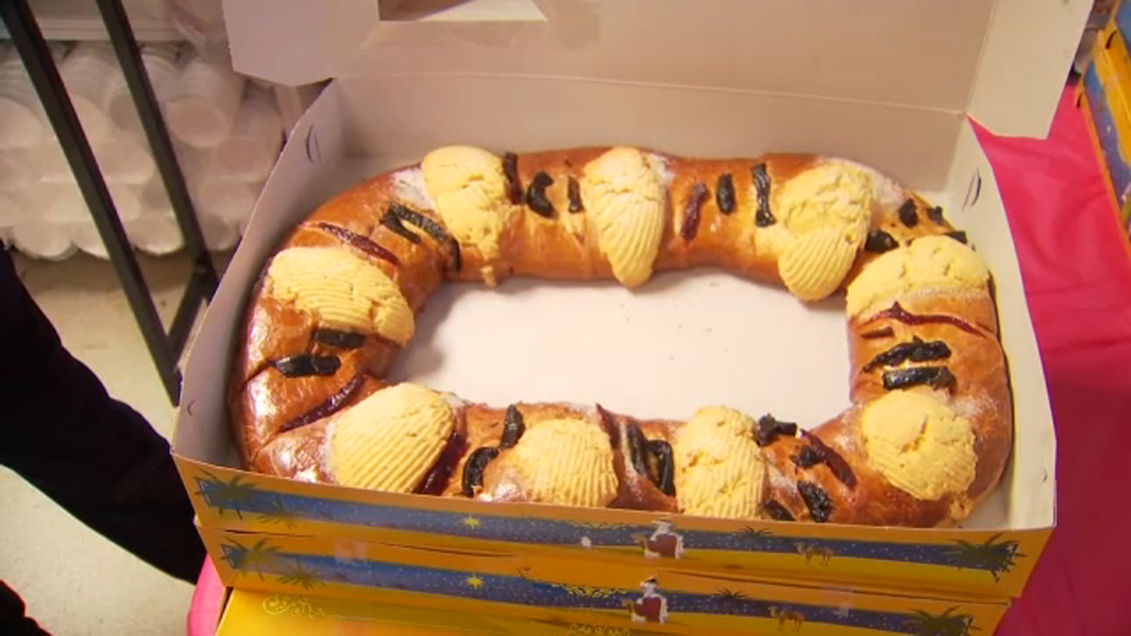 Saavedra's Bakery helping Fresno celebrate Three Kings Day with Rosca ...