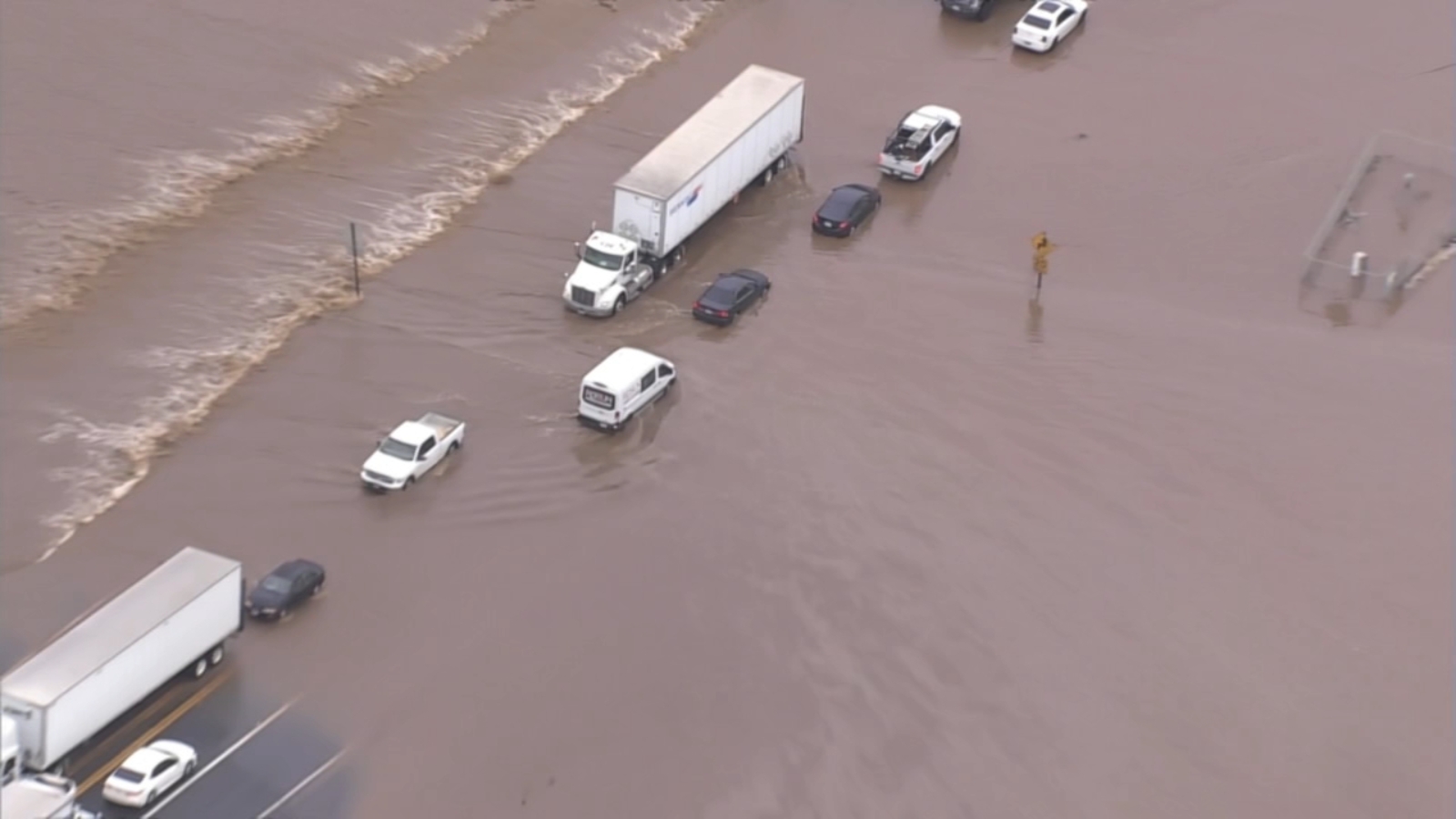 SF Bay Area storm live updates: Both directions of Highway 101 in ...