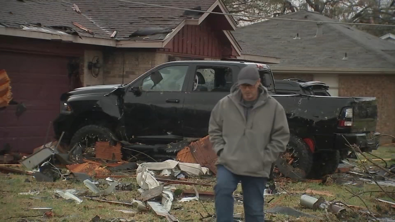 Texas storm damage: How to avoid home improvement scams from bad ...