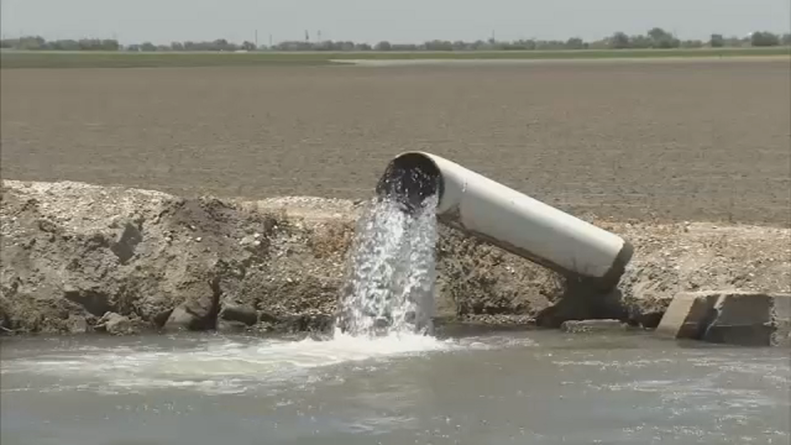 Collected storm water offered to growers to recharge their farm land ...