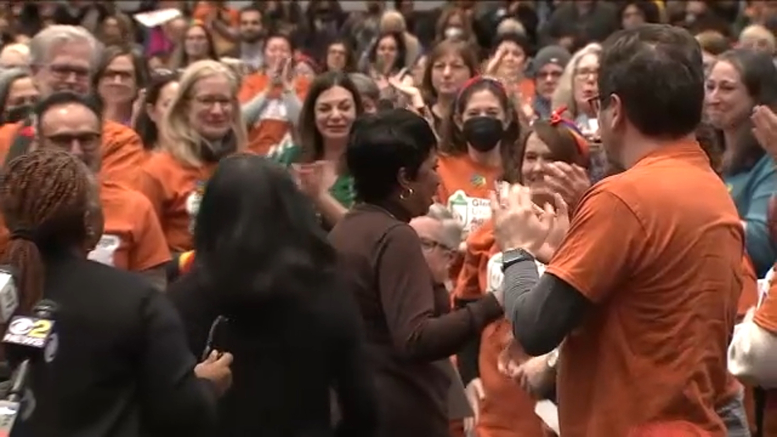 Glen Ridge Public Library votes to keep 6 LGBTQ+ books after request to ...