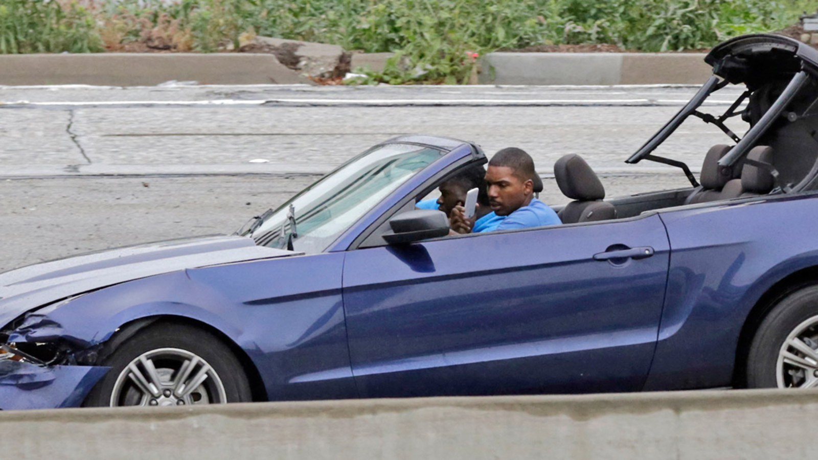 Suspect in wild LA chase was trained military driver, Pentagon says ...