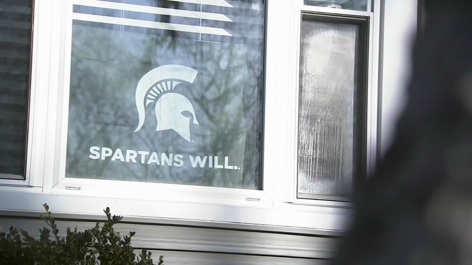 Michigan State students return to class Monday for first time since ...