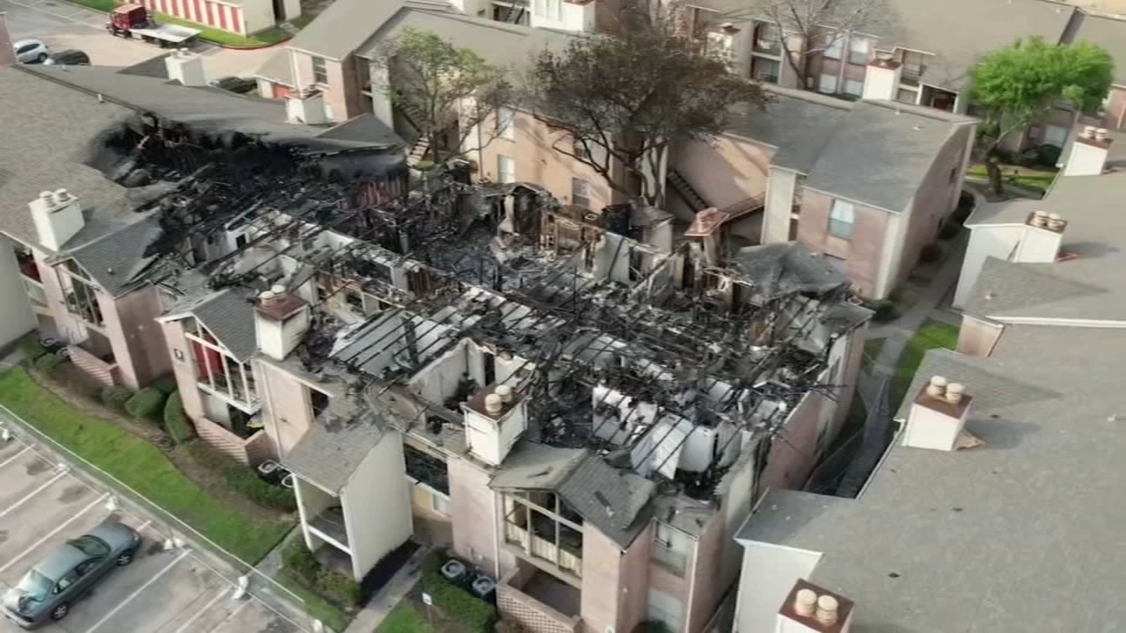 Houston apartment fire: 18-year-old Jose Espinoza-Villanueva accused of ...
