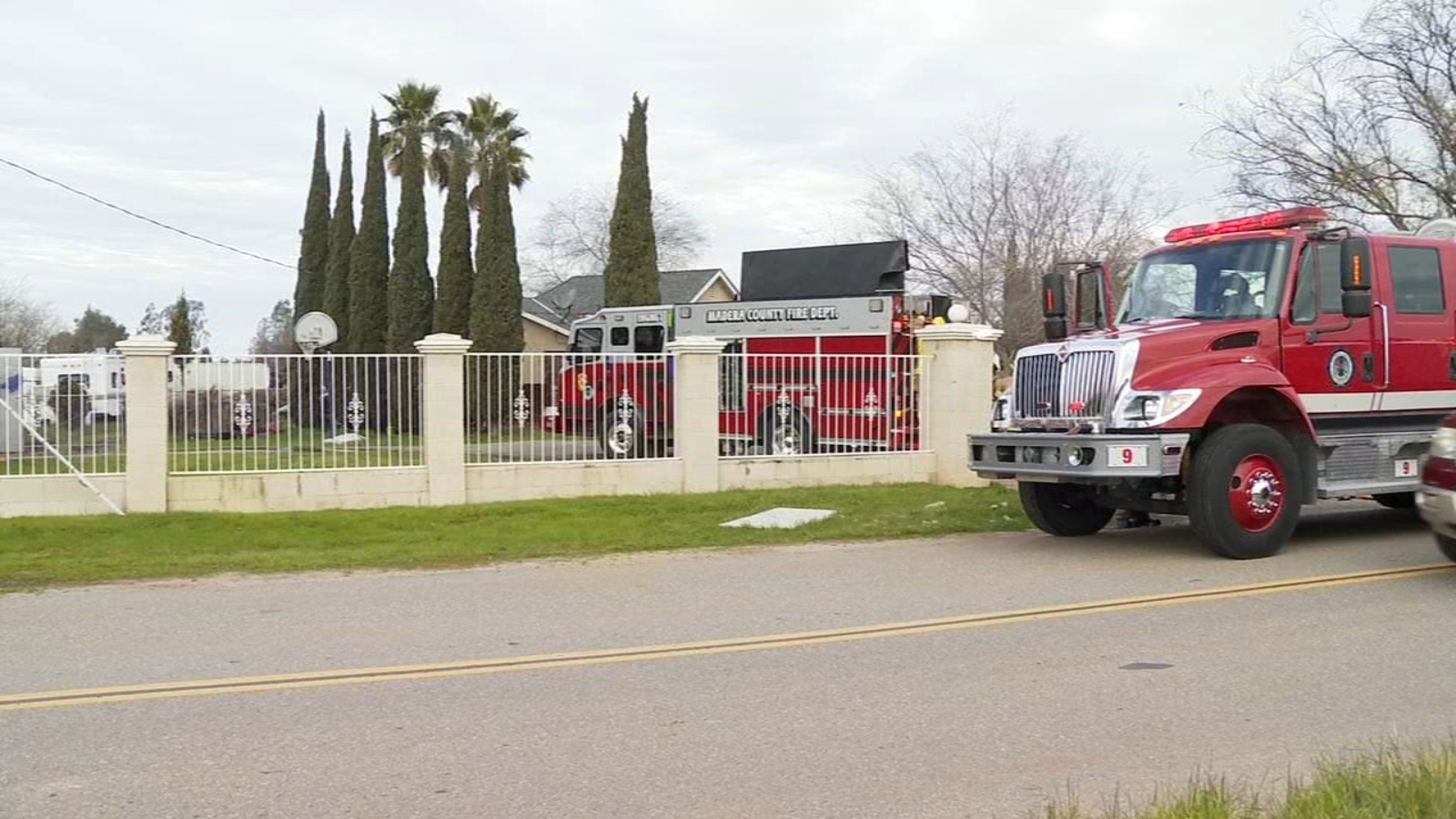 3 residents displaced after house fire in Madera County - ABC30 Fresno