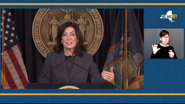 Signature Bank failure: Gov. Kathy Hochul tries to reassure depositors ...