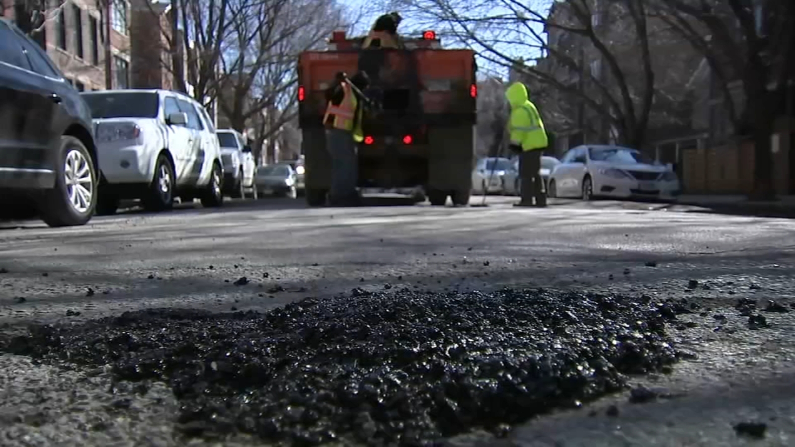 Chicago pothole reports up 59% this year, data shows; how to make a ...