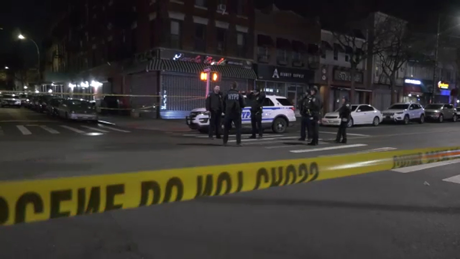 NYC crime: One man killed, another wounded in shooting in Belmont ...