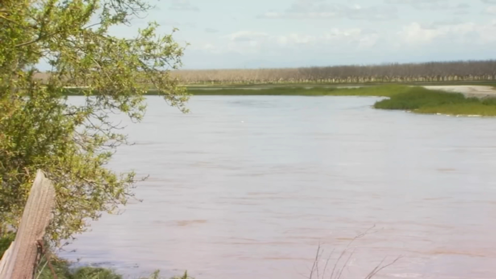 Kings County officials urge people to prepare for historic Tulare Lake ...