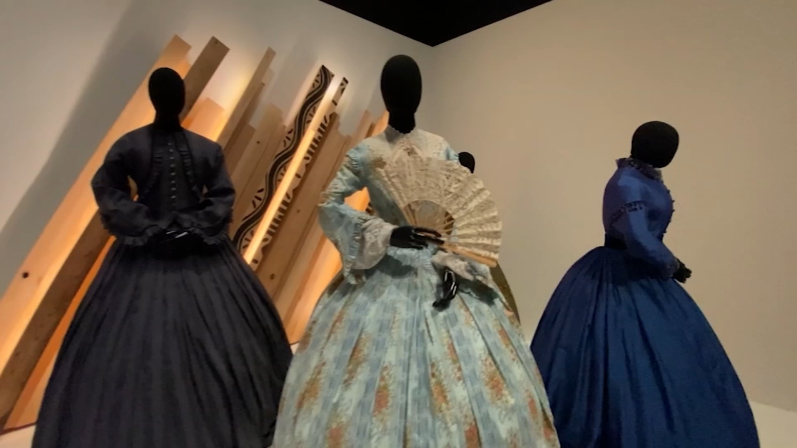 Oscar winner, costume designer Ruth Carter's movie fashions to go on ...