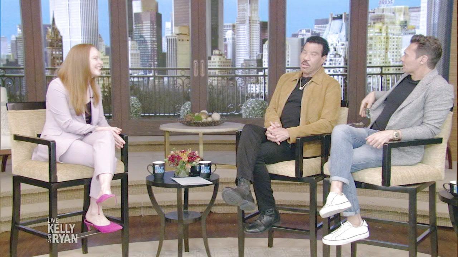 03/27/23 - ABC7 Chicago