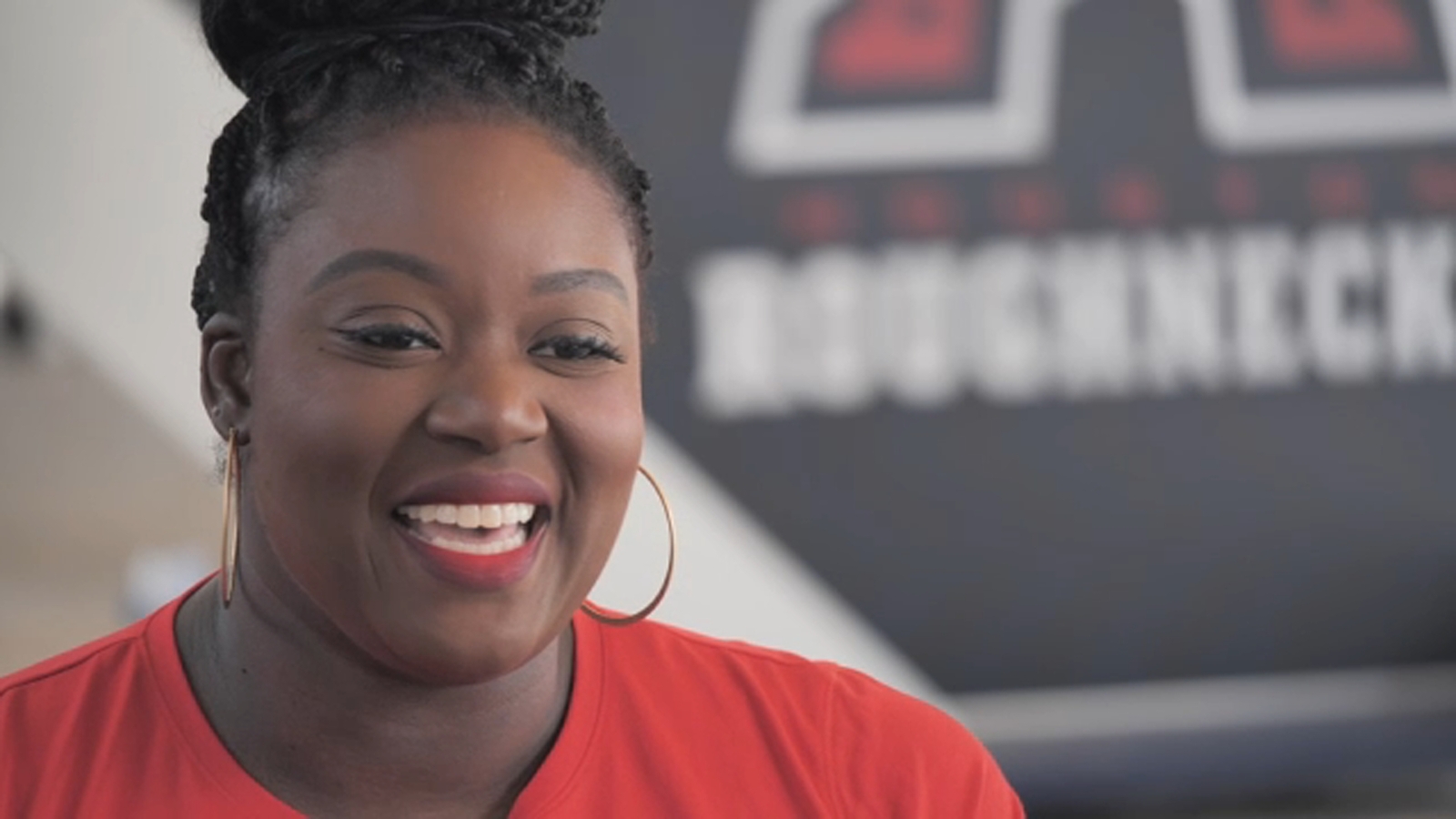 The Roughnecks Danielle Lee blazing a trail for other women - ABC13 Houston