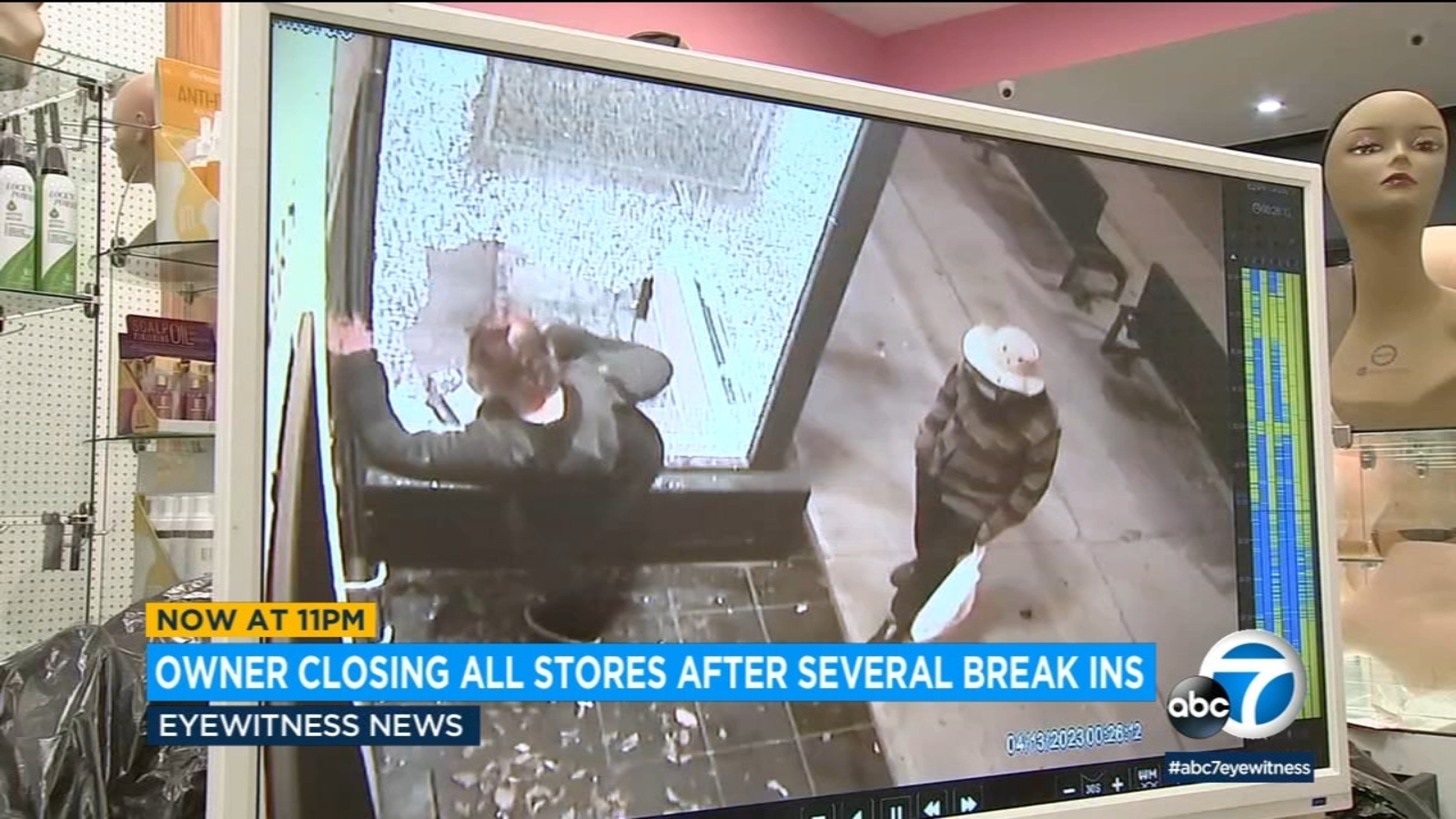 Video shows thieves stealing $25,000 worth of wigs, other merchandise ...