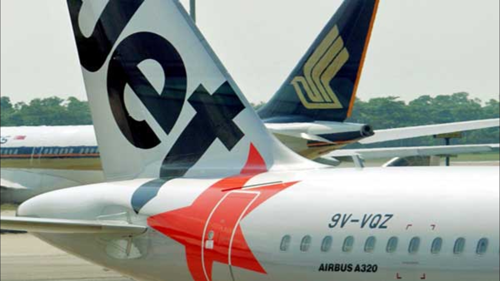 Mom gives birth mid-flight, names baby after airline - 6abc Philadelphia