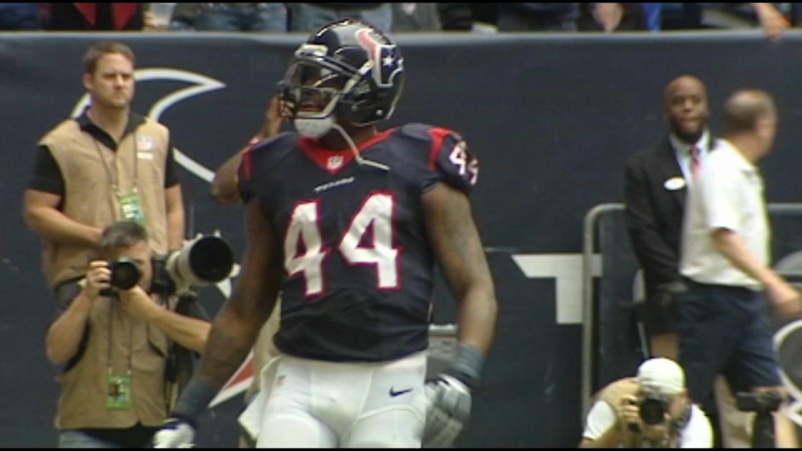Ben Tate arrest warrant: Former Houston Texans RB on the hook for $39K ...