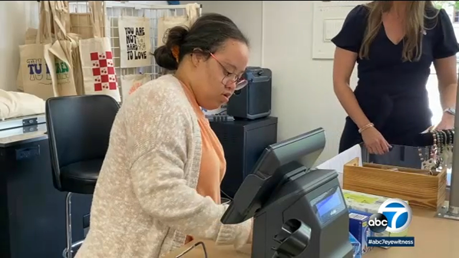 Mock-CVS Pharmacy store in Riverside helps students with disabilities ...