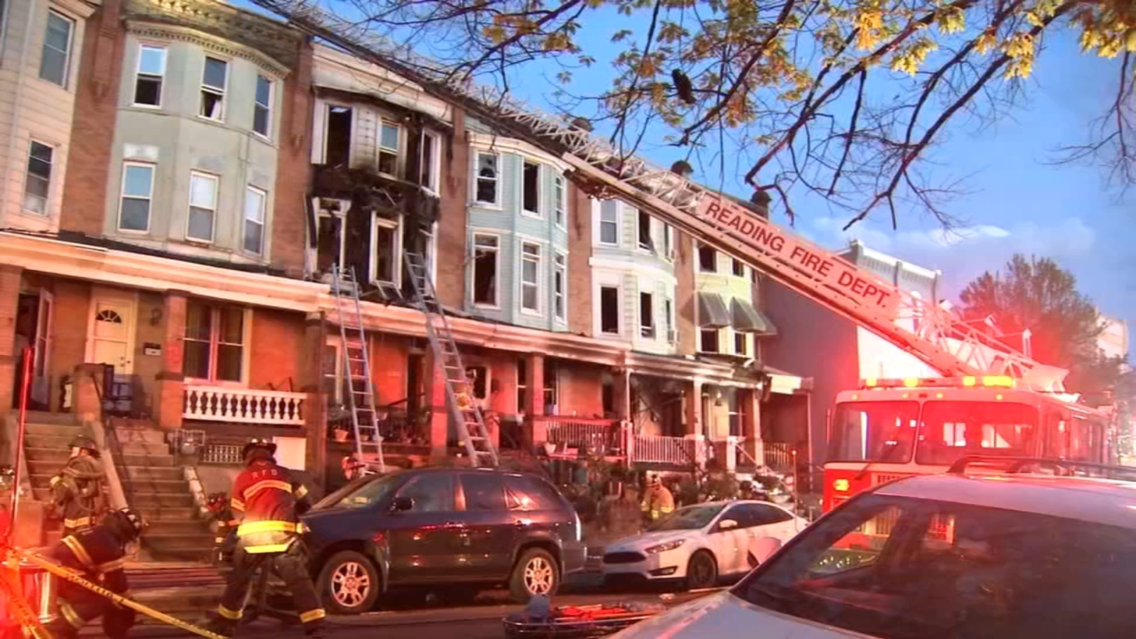 4-alarm fire erupts in Reading, Berks County, Pennsylvania and spreads ...