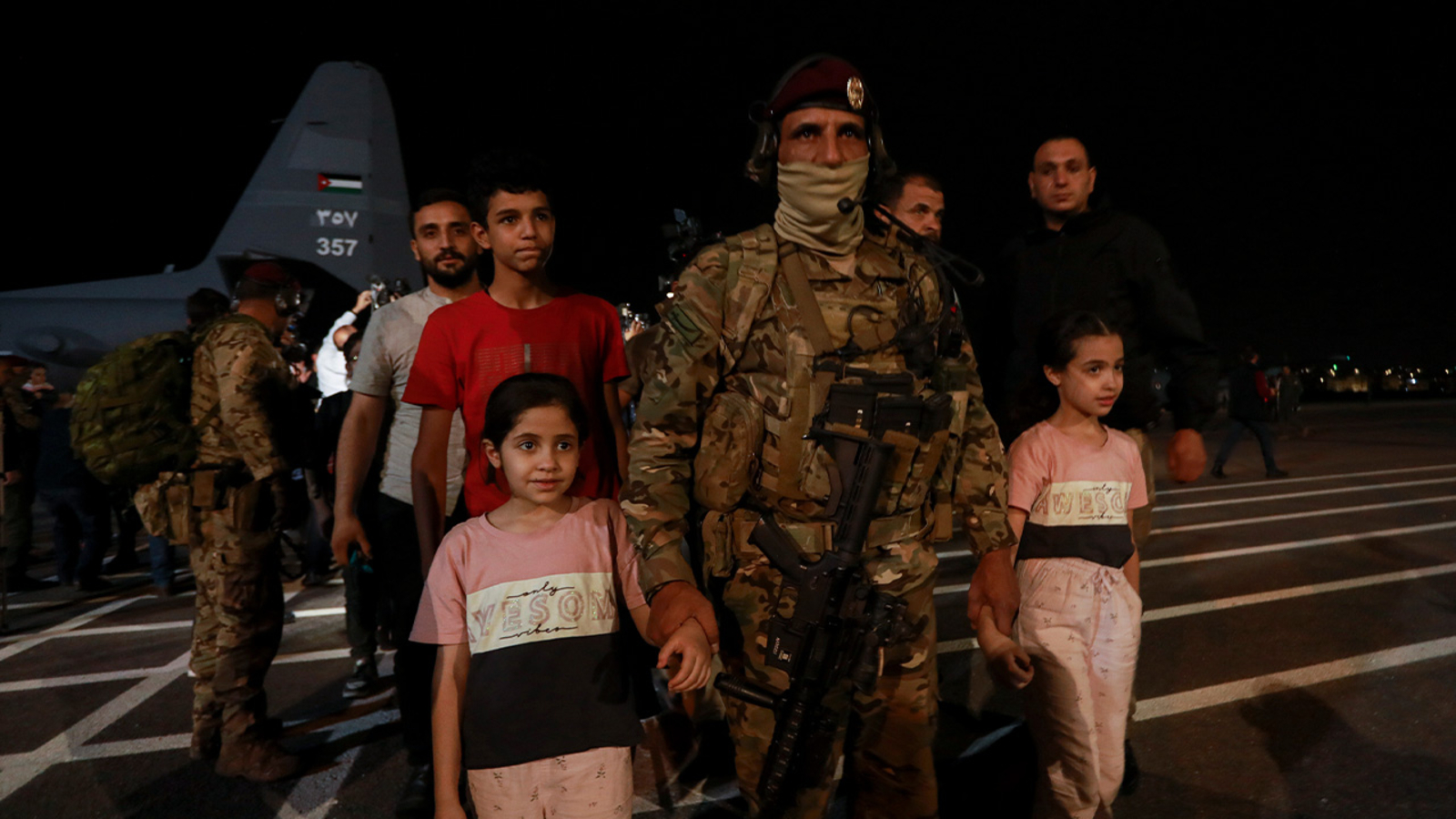 New Yorkers react to the conflict and 72-hour cease-fire in Sudan, SEAL ...