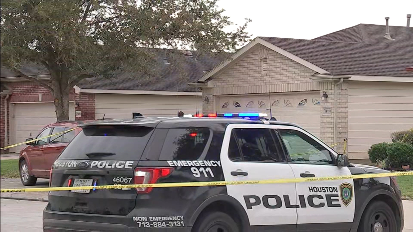 Houston gun violence: 2 men hospitalized after shots fired at home on ...
