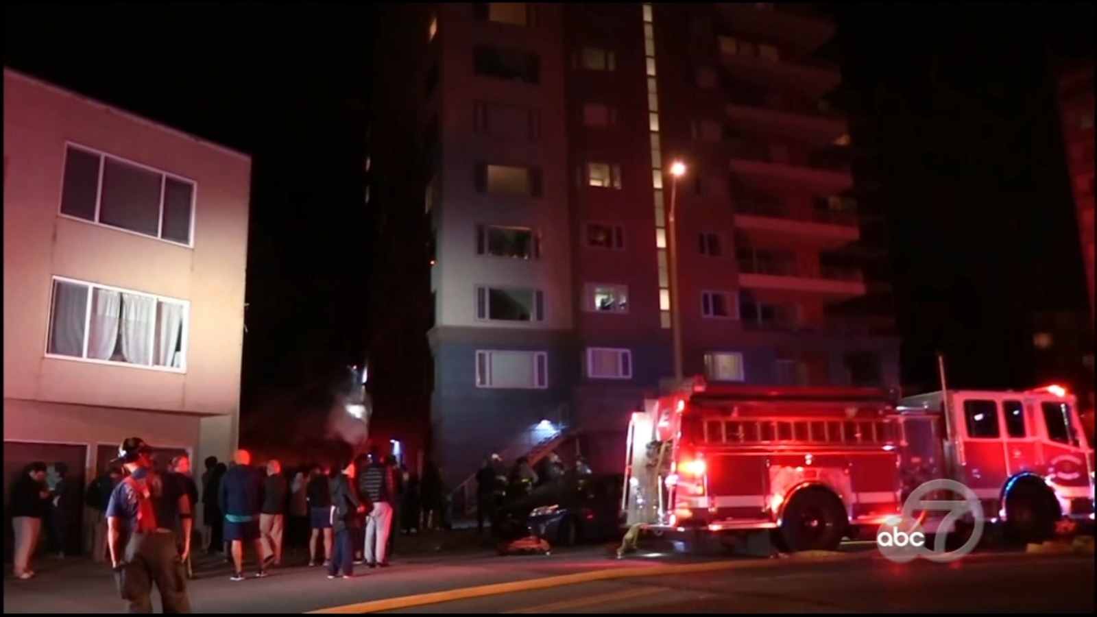 5 injured, 8 displaced in overnight fire at SF high-rise, firefighters ...