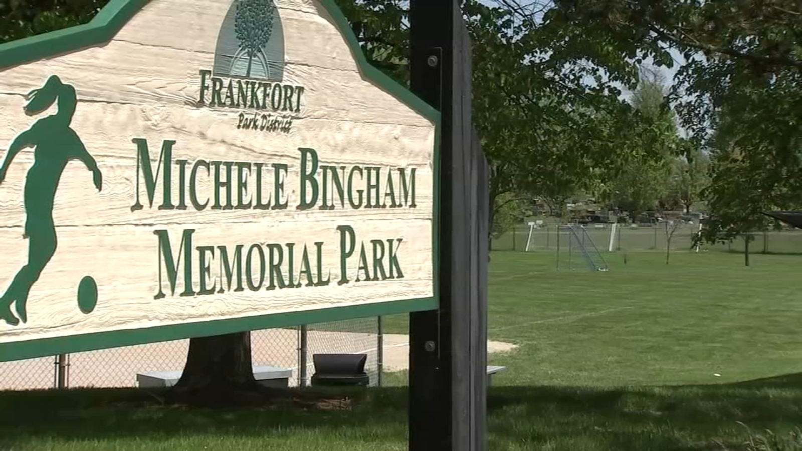 Frankfort, IL news: Lincoln Way East HS memorial scholarship award ...