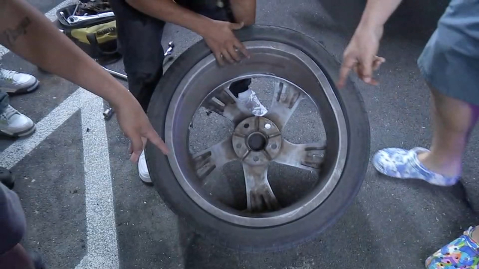 Houston traffic: Drivers report flat tires, broken rims from large ...