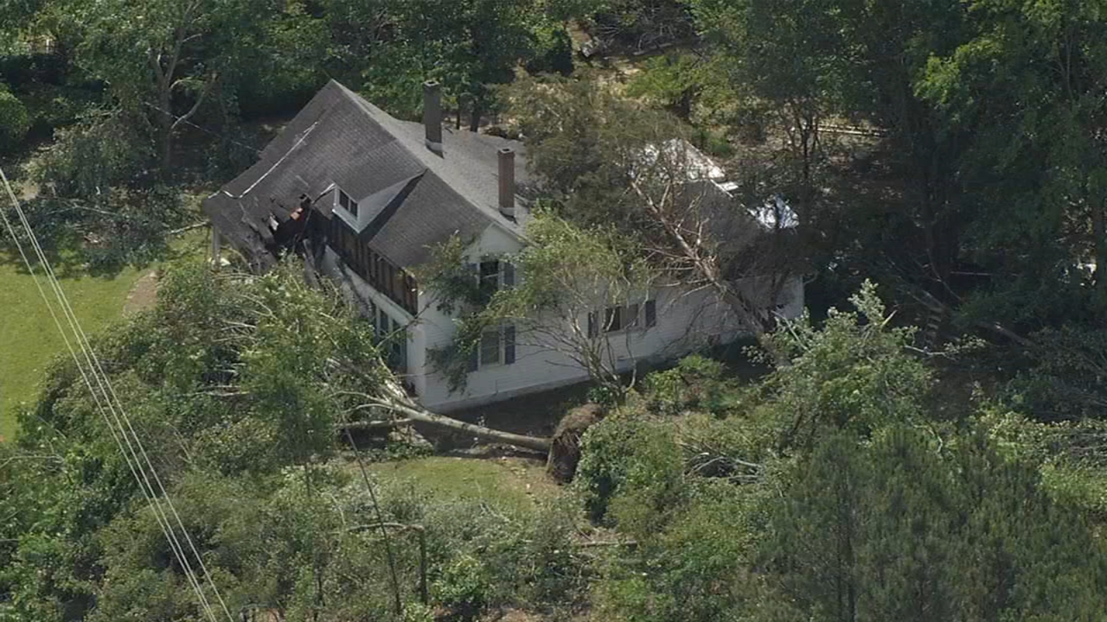 Duke Energy power outages in Wake County, crews cleaning up storm ...