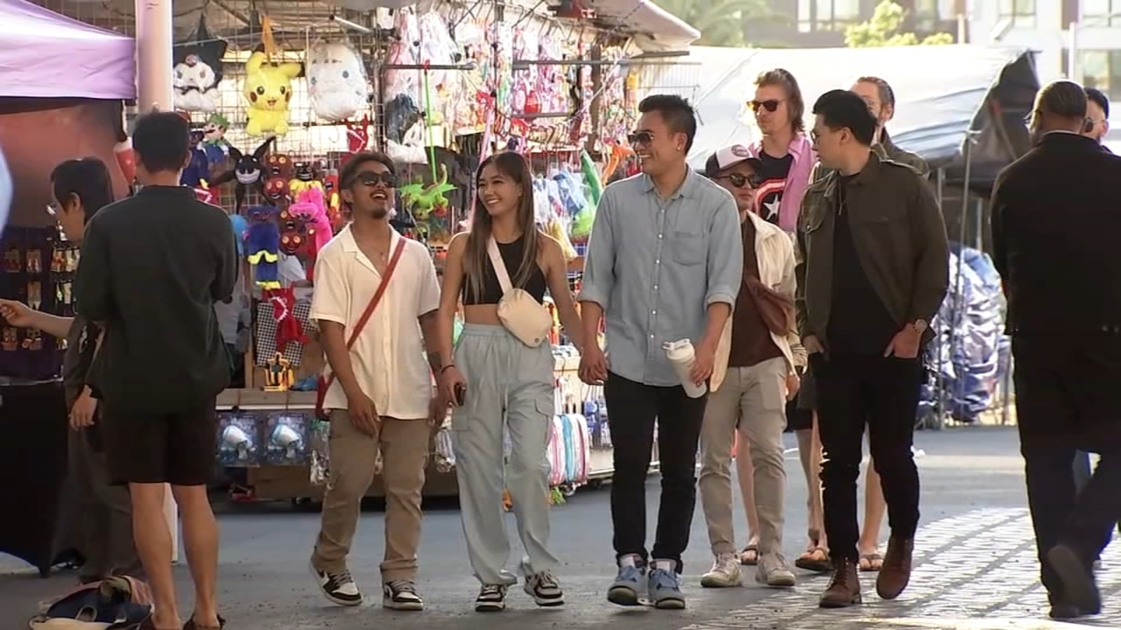 AAPI Heritage Month: Small businesses, food trucks and artists ...