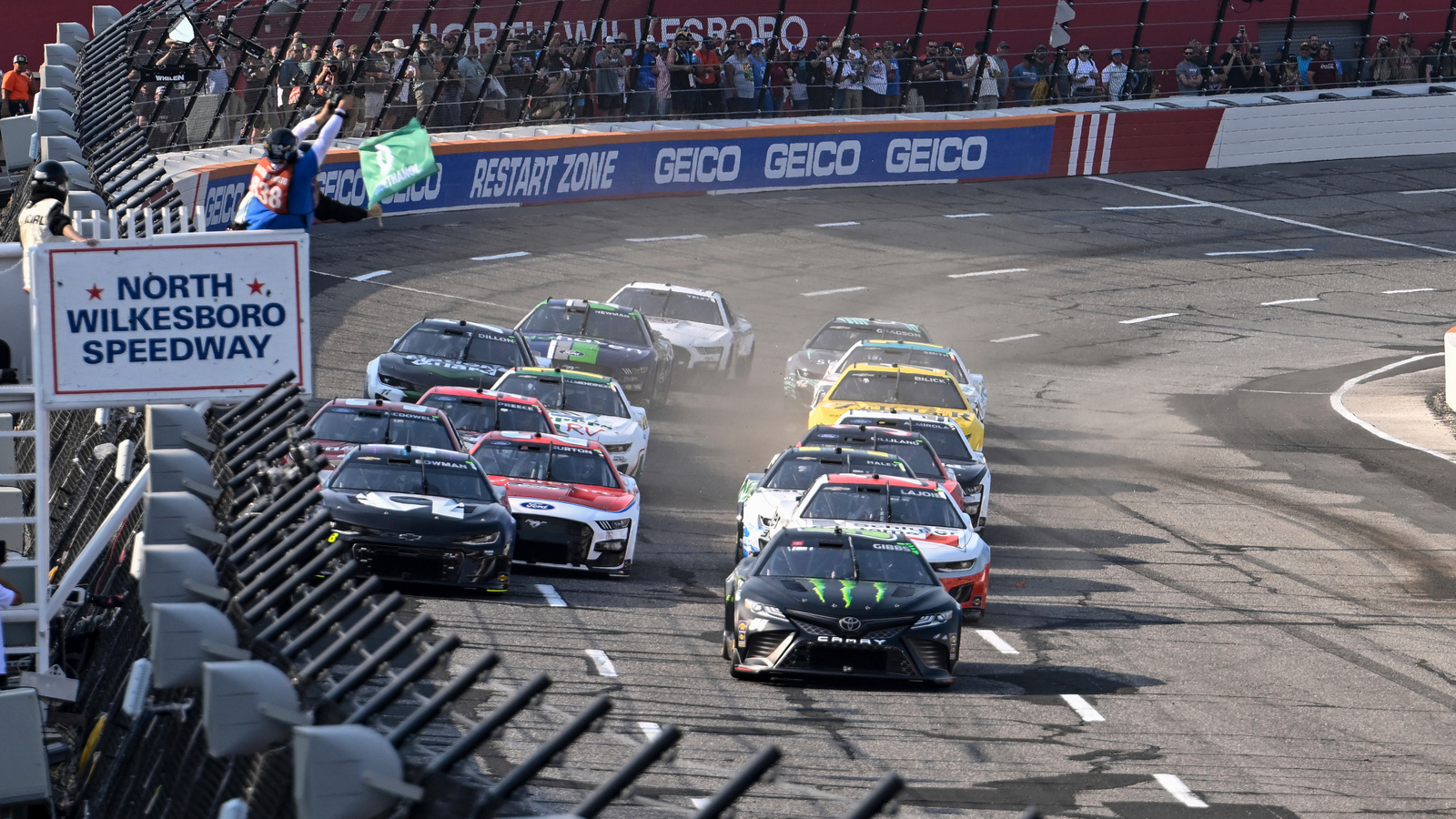 NASCAR NC | Kyle Larson wins All-Star race at North Wilkesboro Speedway ...