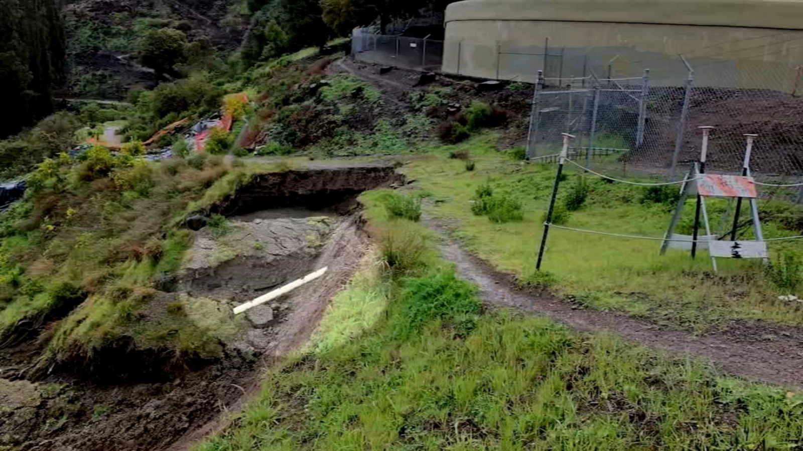 Pipe damage creates 'neighborhood hazard' near origin of the 1991 ...