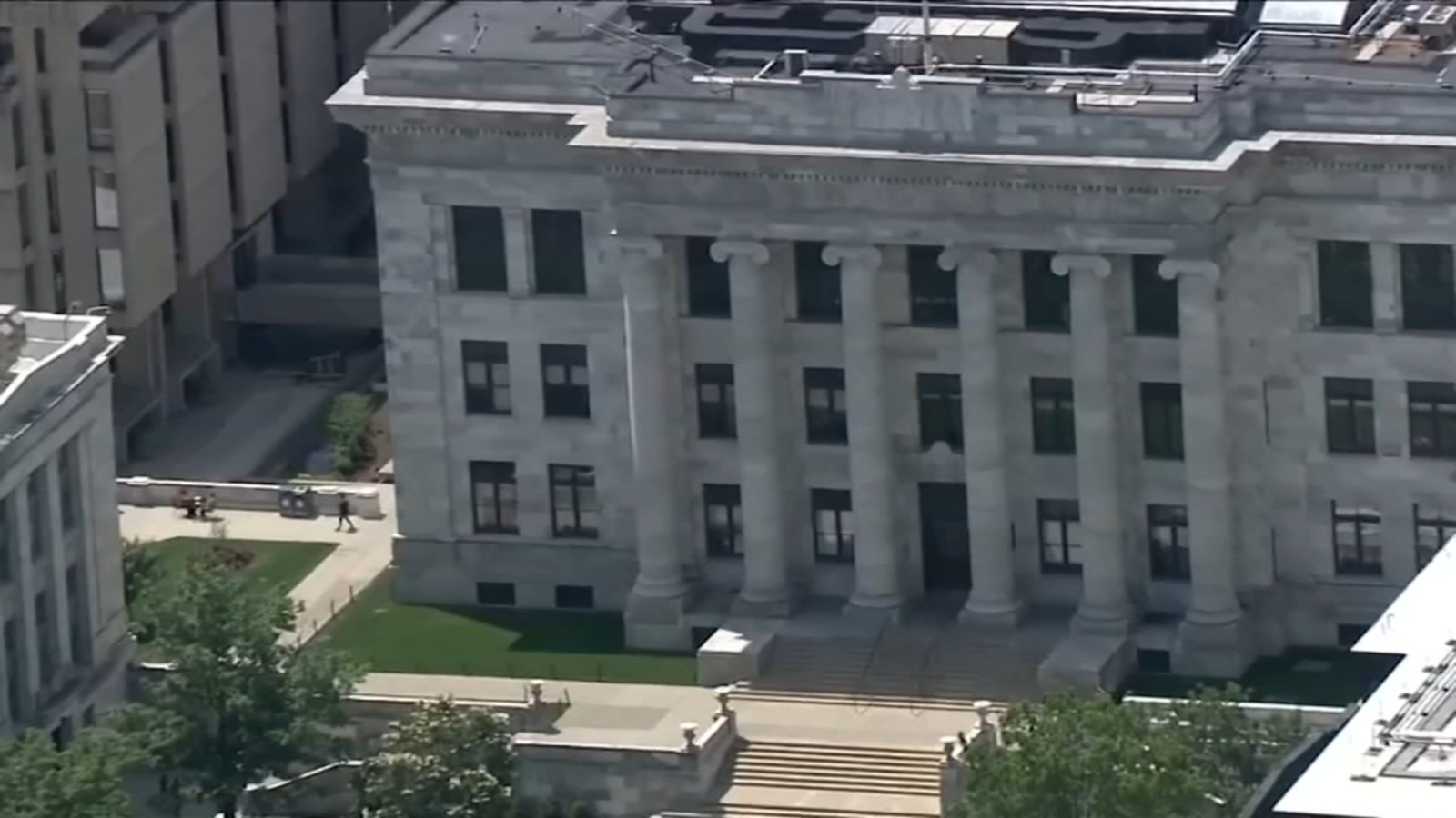 Judge dismisses families' claims against Harvard in morgue scandal ...