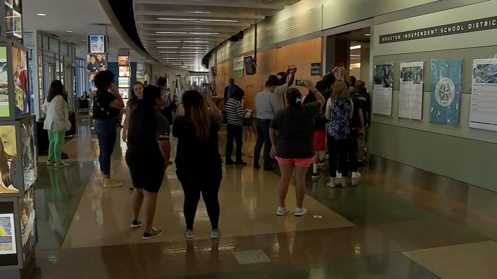 HISD takeover: District discuss budget at 2nd meeting Thursday; family ...