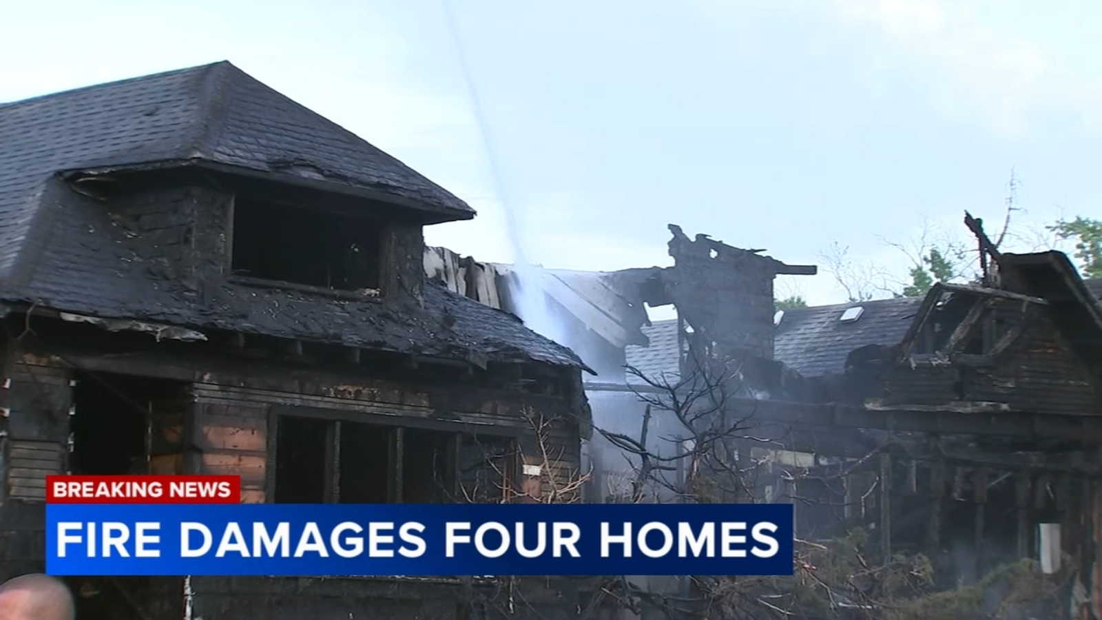 Berwyn Fire: 85-year-old woman rescued from her burning home on her ...