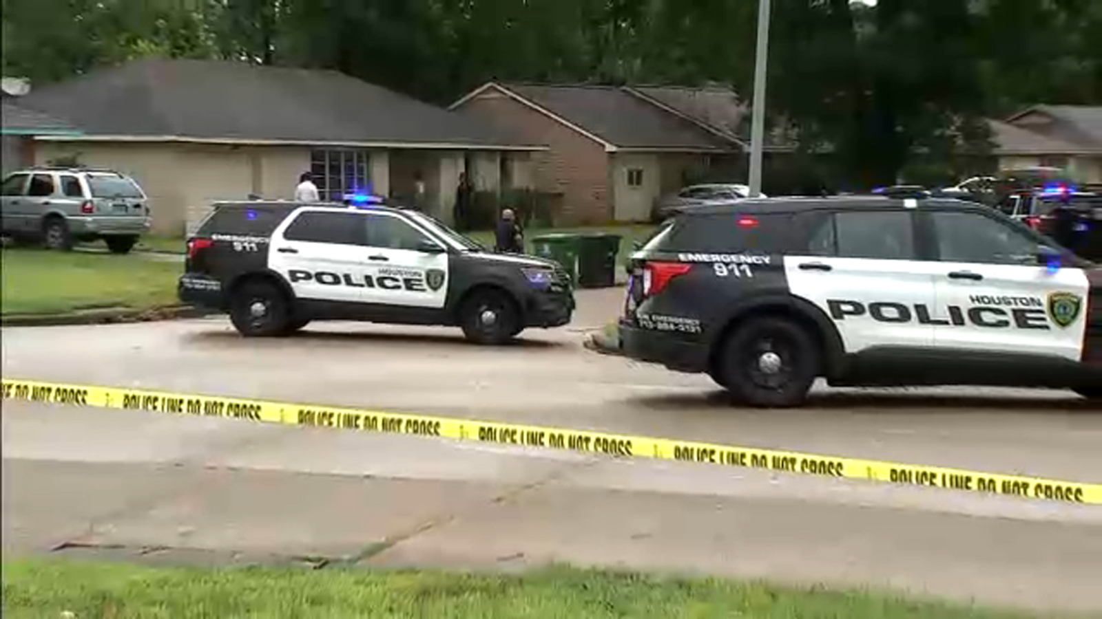 Suspect who shot man to death on Glenridge Lane near South Post Oak on ...
