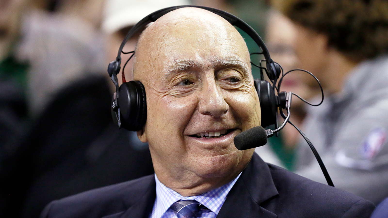 ESPN analyst Dick Vitale says he has vocal cord cancer, will undergo 6 ...