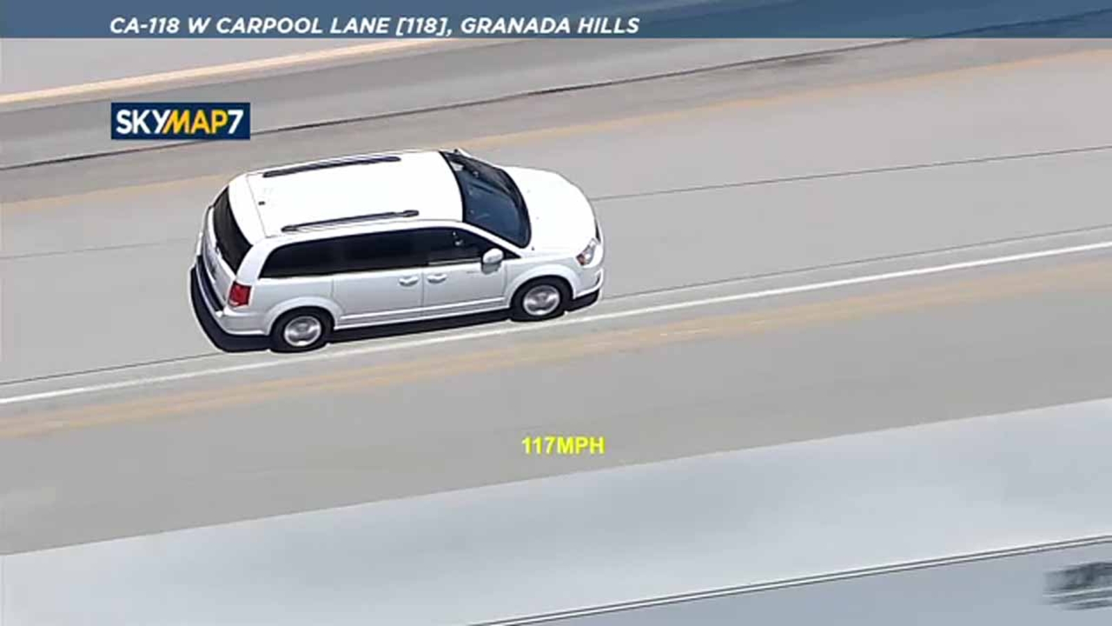 Los Angeles car chase: Police pursue suspect in minivan at high speeds ...