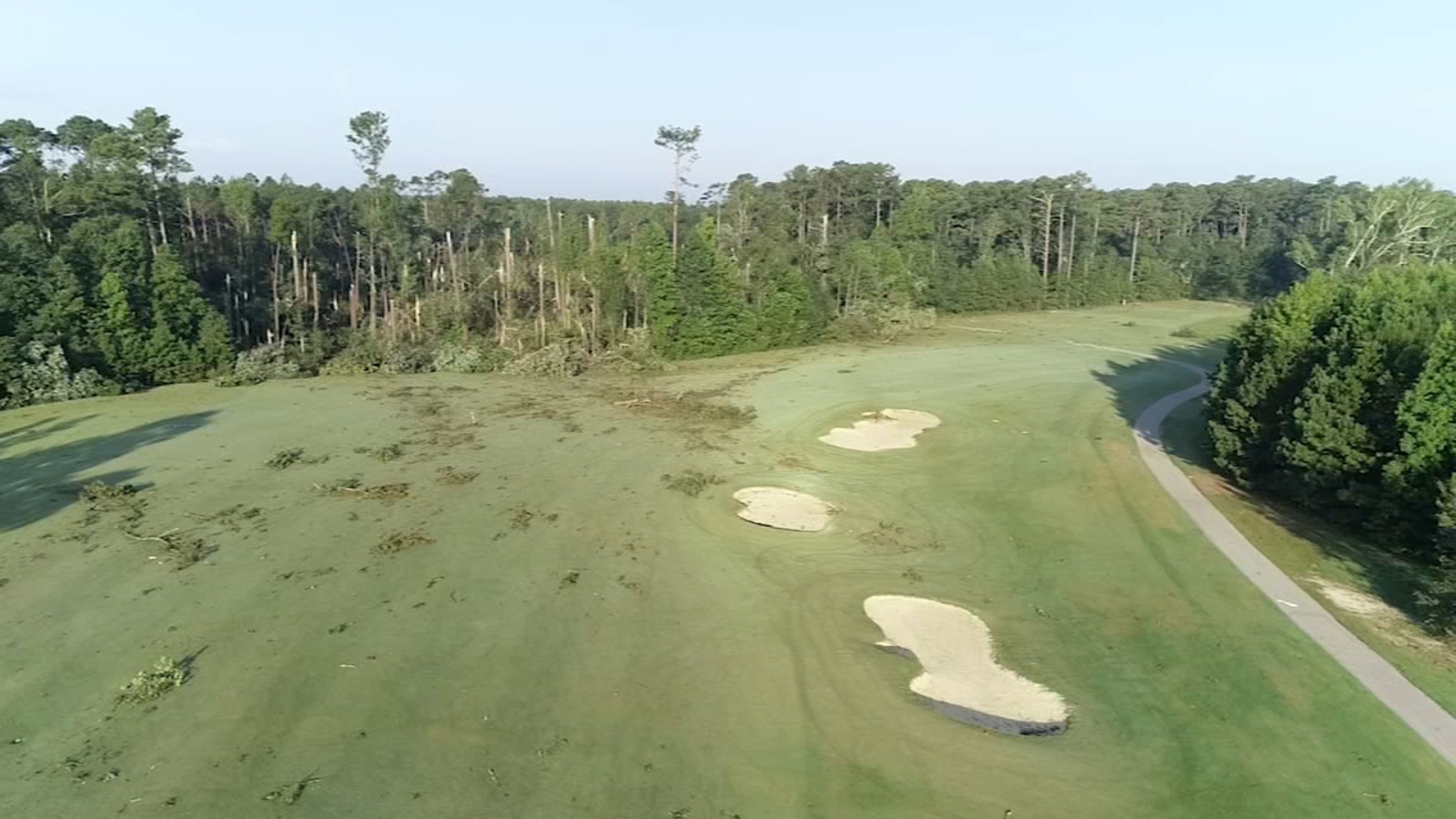 North Carolina tornado | Golfers take cover in bunker, dodge falling ...