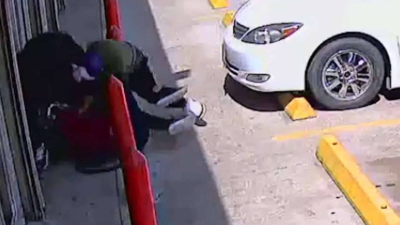 Jugging Crime In Houston Store Owner Attacked Robbed Believes He Was