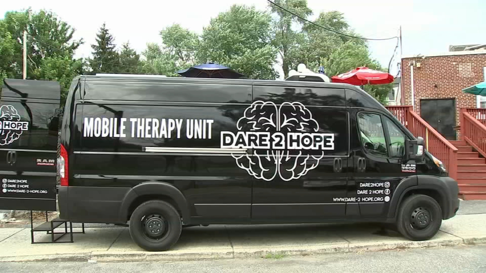 Mobile therapy unit: Therapist brings mental health resources to ...
