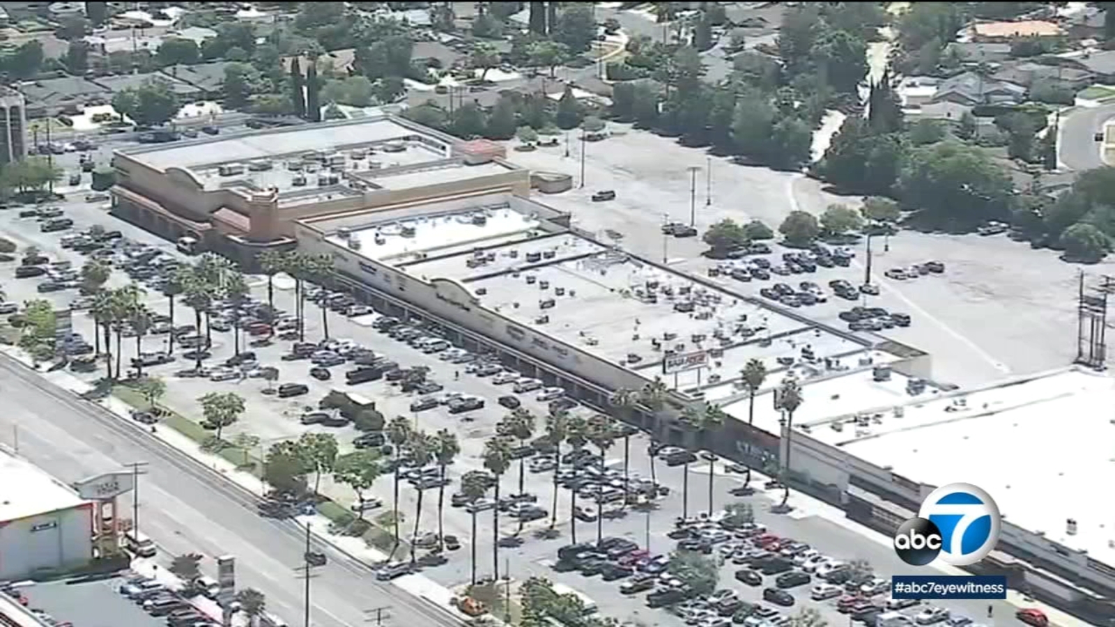 Home Depot's plan for mega store in Granada Hills met with strong ...