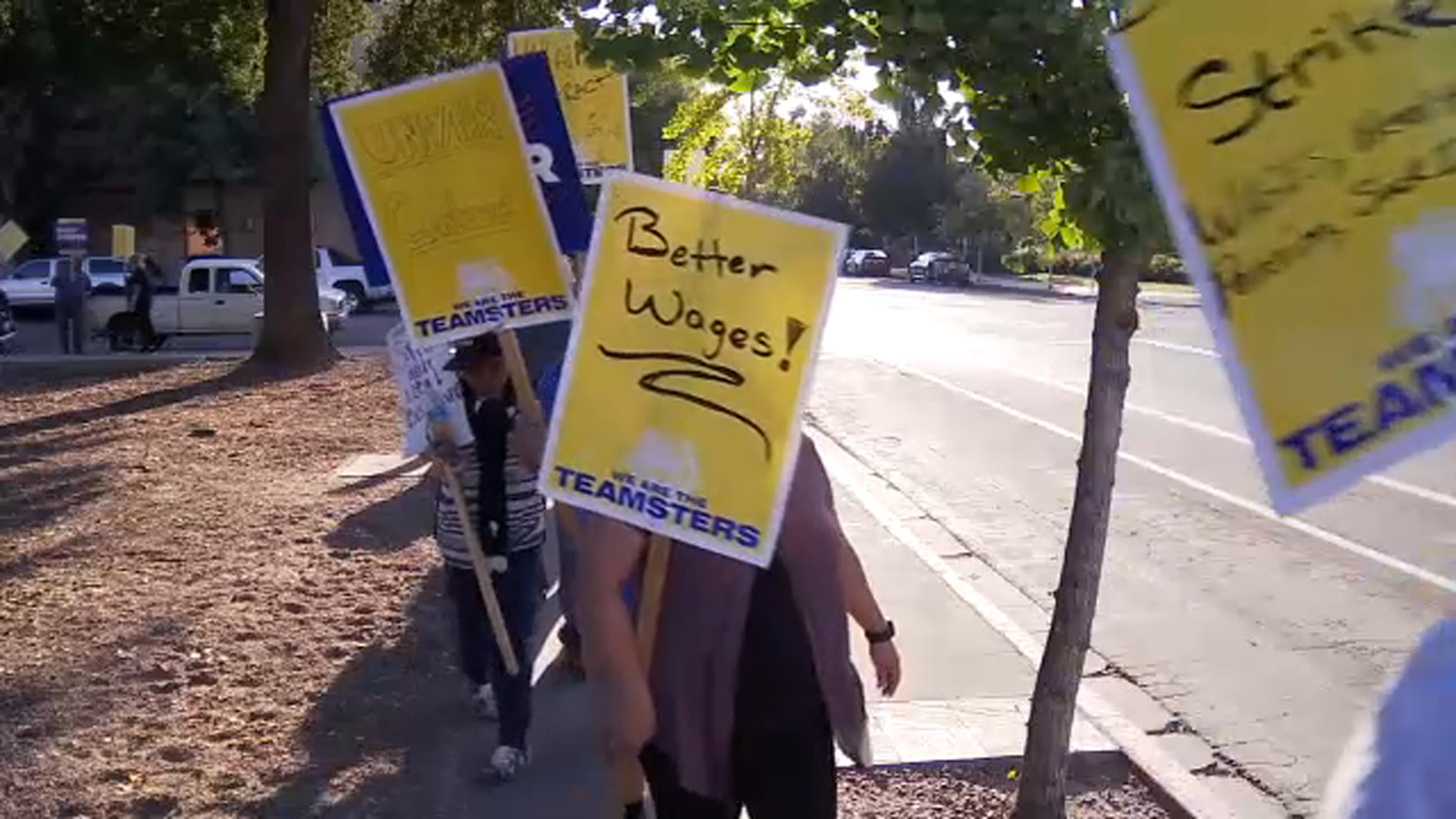 Visalia public transit workers have been on strike for a month - ABC30 ...